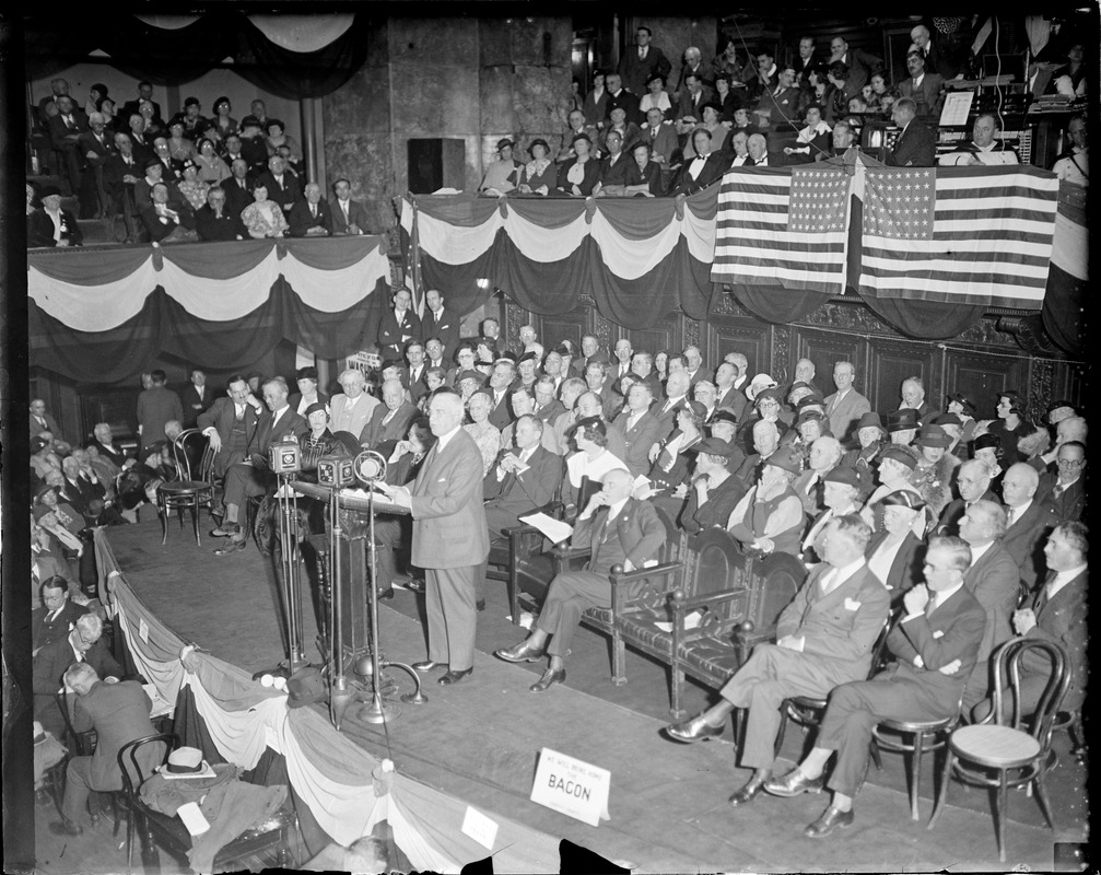 Speaker at political event - Digital Commonwealth