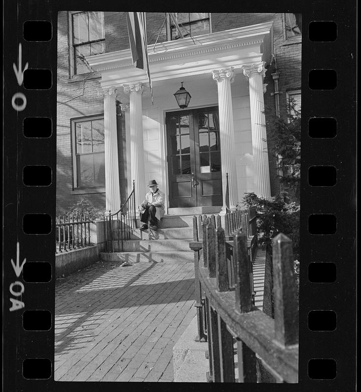 Newburyport Library entrance - Digital Commonwealth