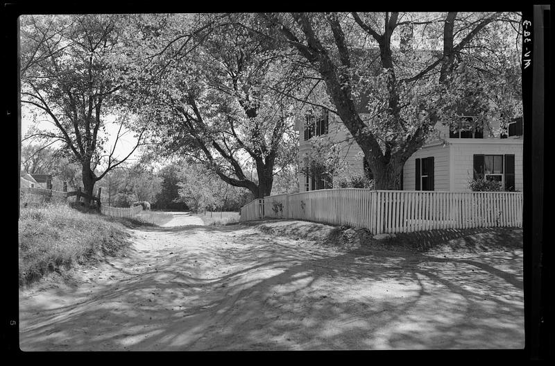Sunday morning side street - Digital Commonwealth