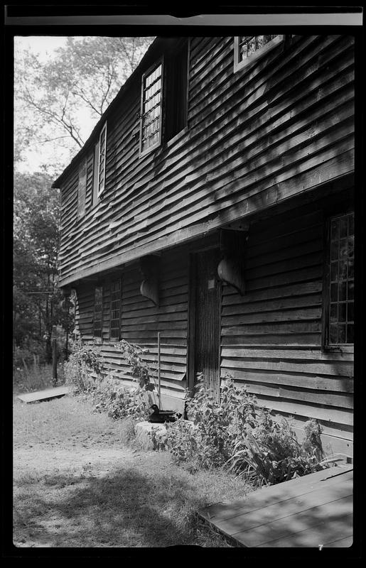 Topsfield, Parson Capen House - Digital Commonwealth