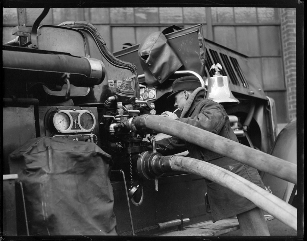 Fire in Simpson's dry dock, East Boston - Digital Commonwealth