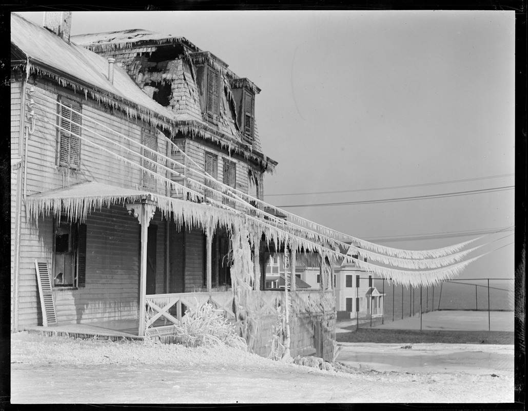 Nantasket beach fire ruins - zero weather - Digital Commonwealth