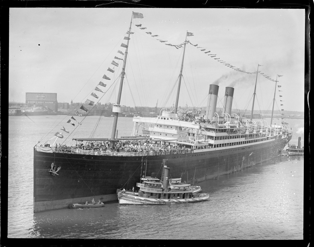 SS Celtic, Boston. Arriving at South Boston, Mass. (View: NNW ...