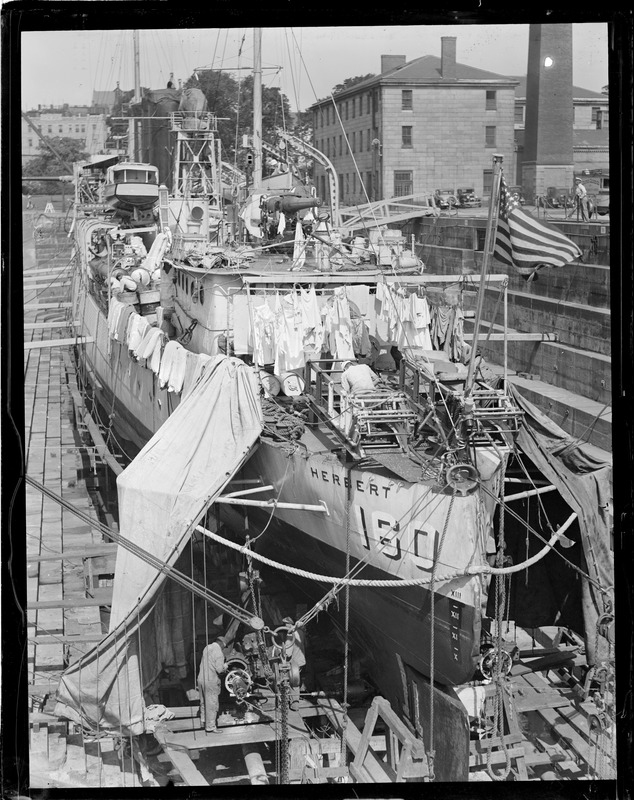 USS Herbert in Navy Yard drydock having propeller shafted reamed ...