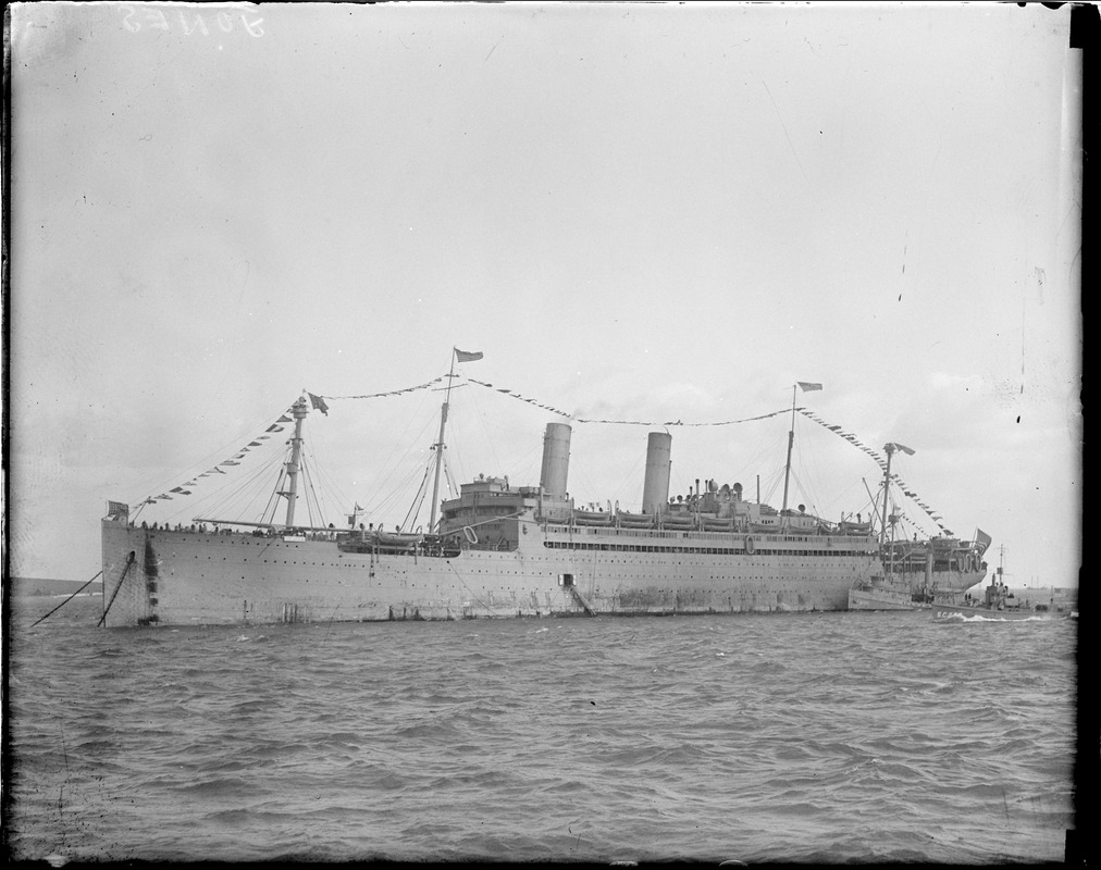 SS George Washington brings President Wilson home from France where he ...