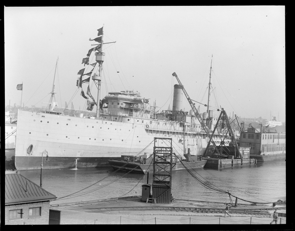 Mine Layer SS Oglala at Navy Yard. Used to be SS Massachusetts that ran ...