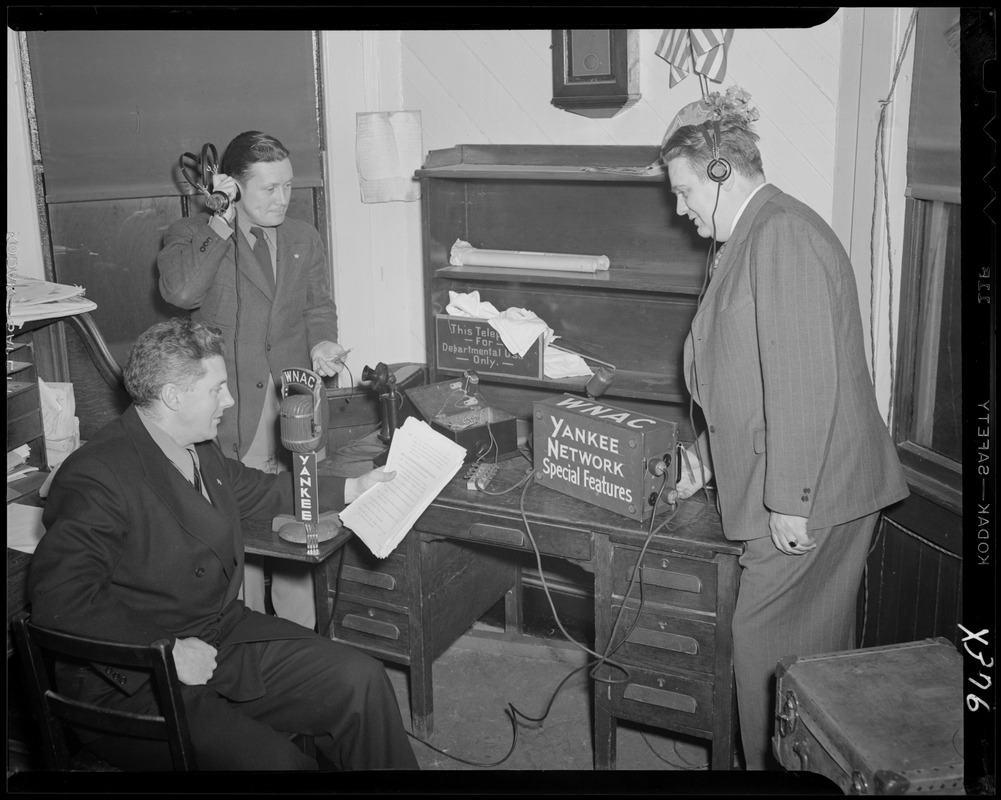 WNAC, Yankee Network, E. R. show, Gilbert Stuart on the air - Digital ...