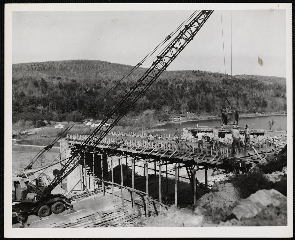 Construction of footbridge over the Mass. Turnpike - Digital Commonwealth