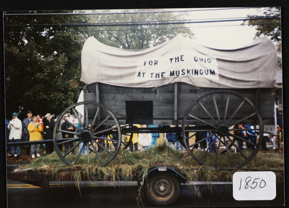 Reprod. of covered wagon, 200th parade, Hamilton, 1793-1993 - Digital ...