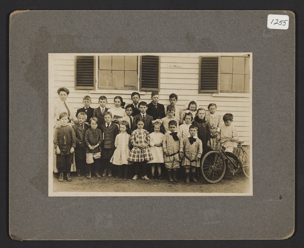 Bay Road, North School, Hamilton Mass - Digital Commonwealth