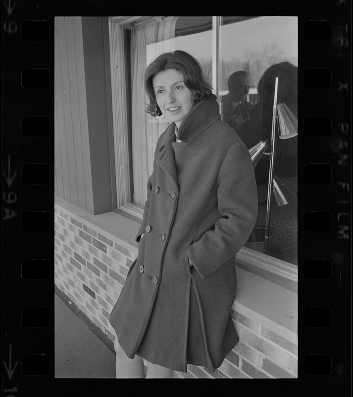 Sara Potter at Arrowhead Motor Inn in Bedford during Woburn teachers ...