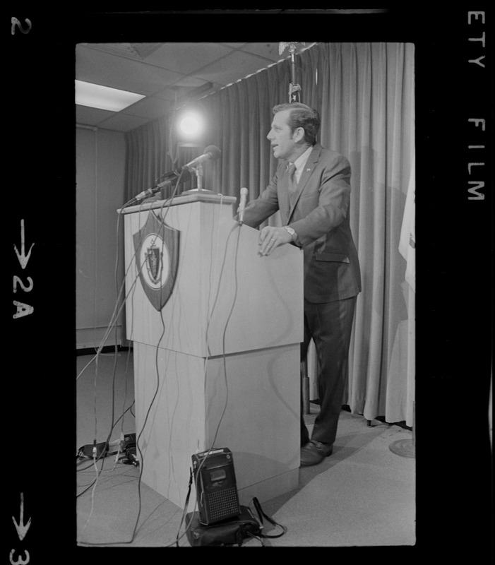 House Speaker David Bartley looks for Gov. Sargent to "stand up to this ...