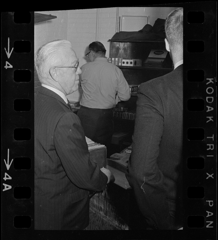 Jail master Vincent Rice during tour of Charles Street Jail - Digital ...