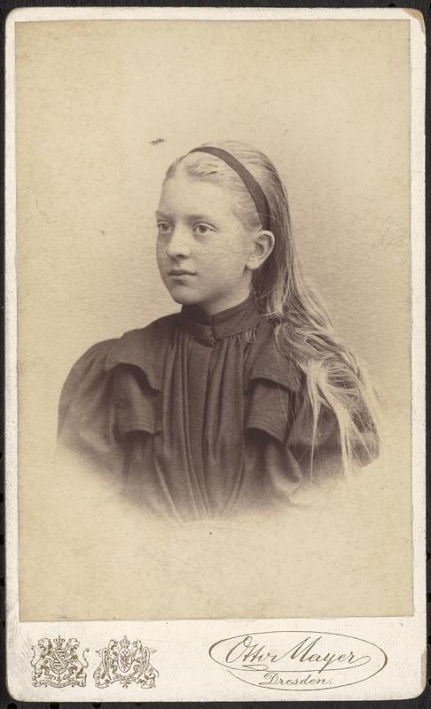 Unidentified girl - Digital Commonwealth