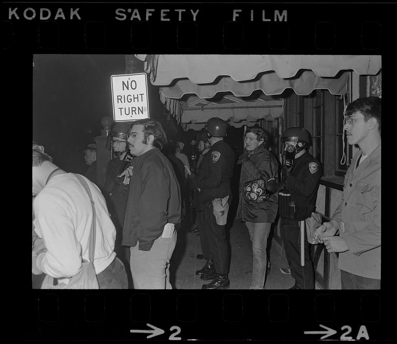 Harvard Square anti-war riot - Digital Commonwealth