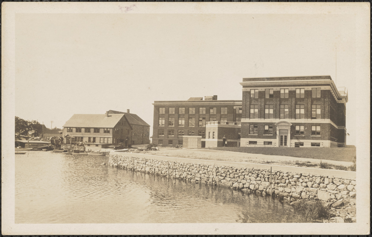 Marine Biological Laboratory buildings - Digital Commonwealth
