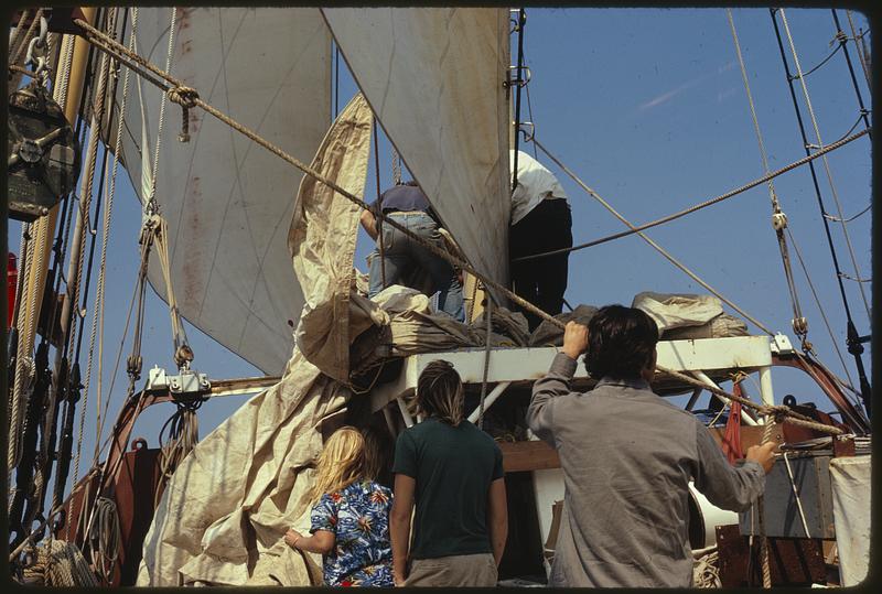 Setting sail - Digital Commonwealth