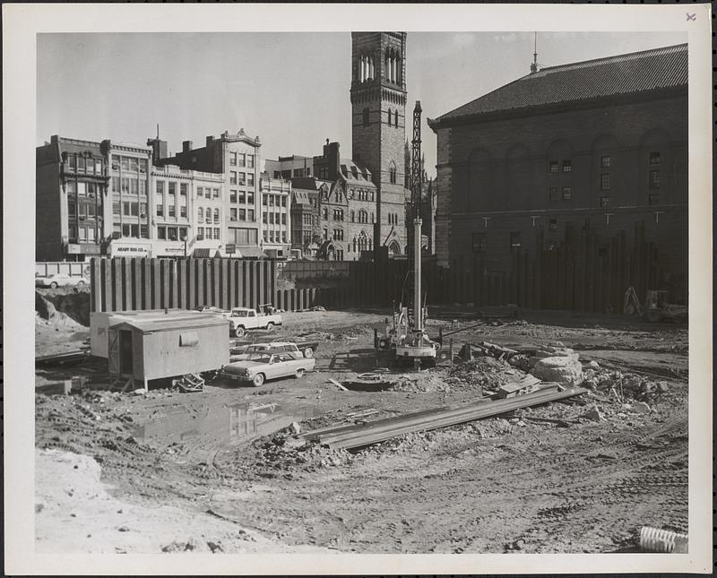 Construction of Boylston Building, Boston Public Library, site looking ...
