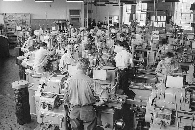 Machine operators training class, Vocational School, New Bedford ...
