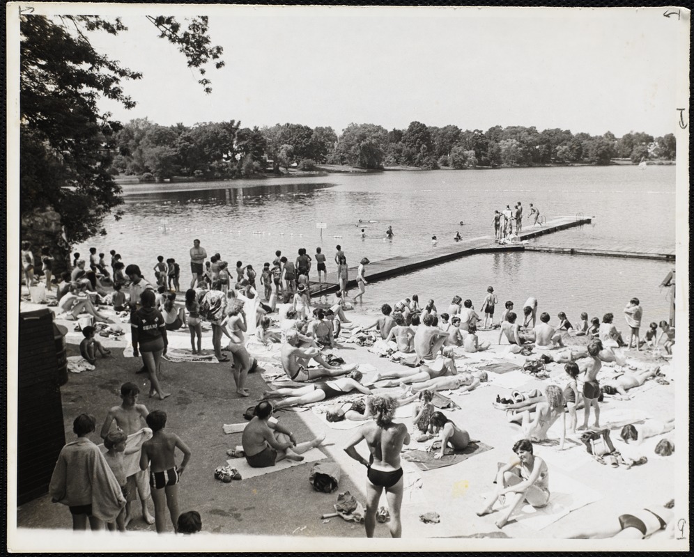 Crystal Lake, Newton, MA. Crystal Lake swimmers - Digital Commonwealth