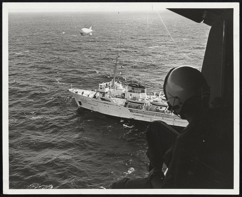 Observer seated in hatch of an Air For[ce] [illegible] gets a bird's ...