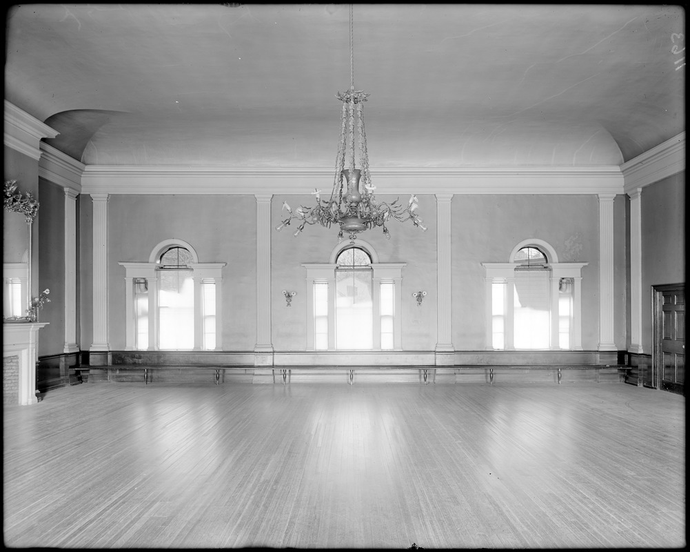 Salem, 7 Cambridge Street, Hamilton Hall, interior, south side, 1808 ...