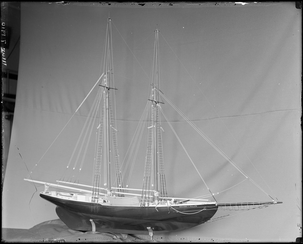 Model of "Benjamin F. Phillips," a fishing schooner built in Essex, MA ...