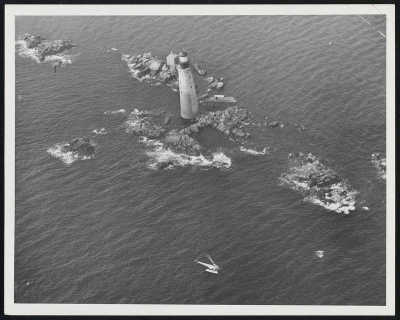 U.S. Lighthouse Grave Lighthouse. - Digital Commonwealth