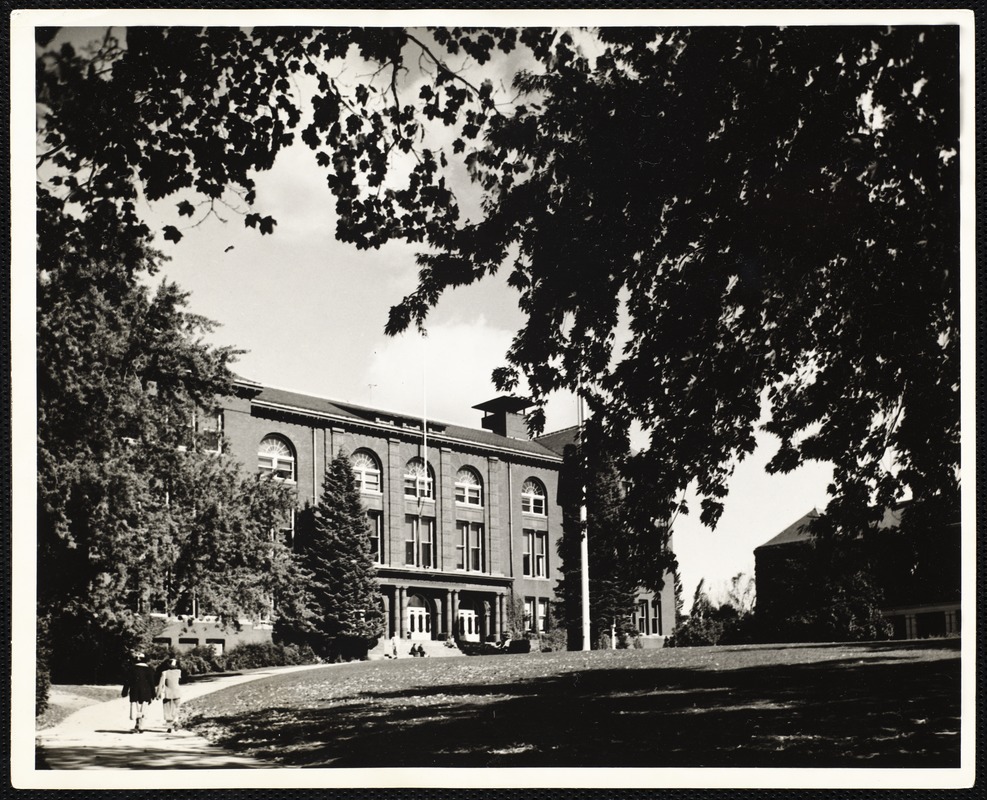 Thompson Hall exterior - Digital Commonwealth