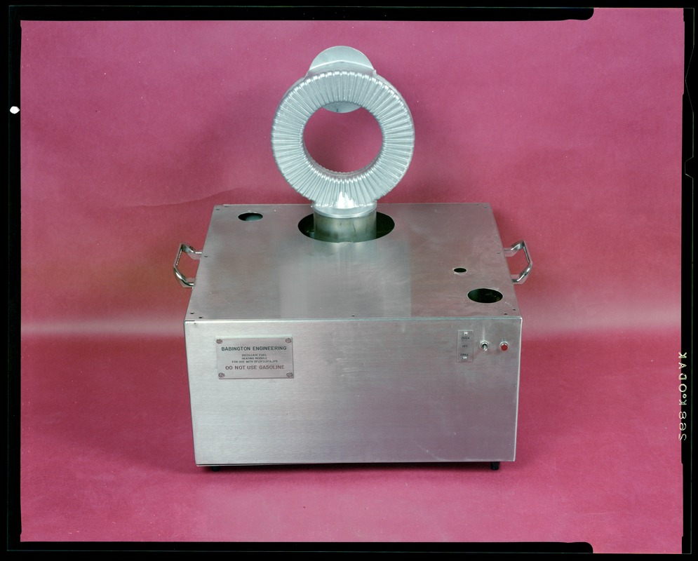 Fed, marine core tray ration heating device - Digital Commonwealth