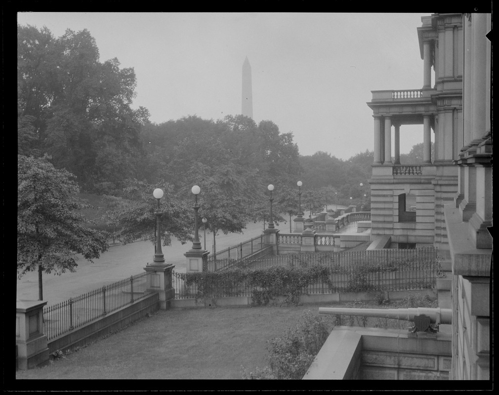 When Was The Washington Monument Built