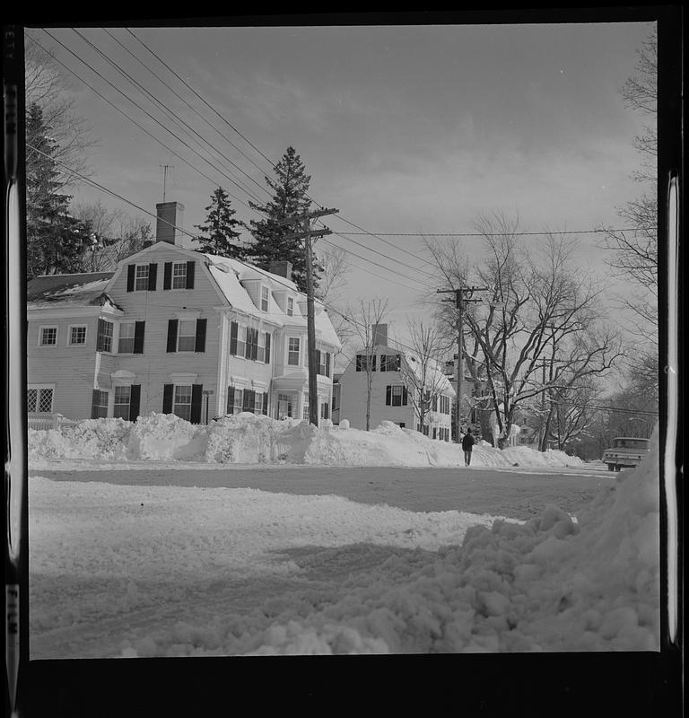 Snow scenes, High Street - Digital Commonwealth