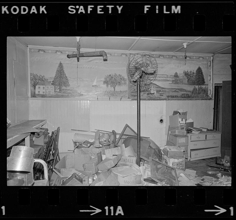 O’Brien building, Green Street, Inn Street, Old Newbury crafters ...