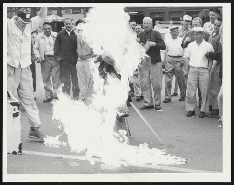 Quincy shipyard workers - Digital Commonwealth