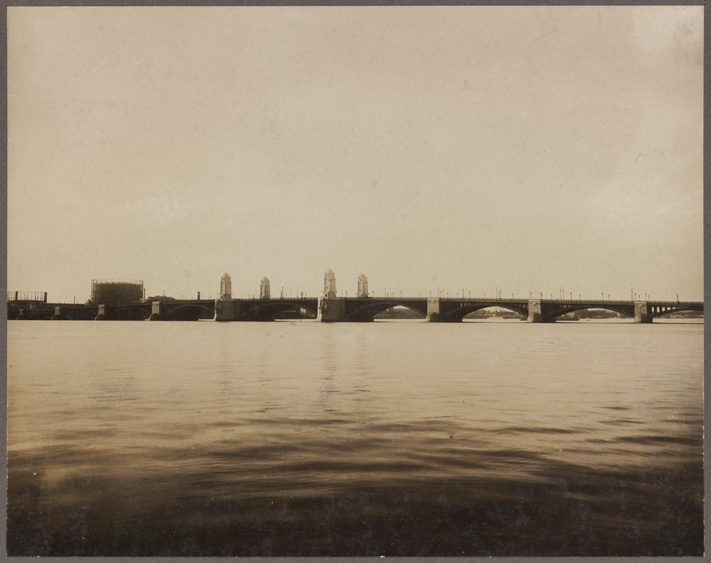West Boston Bridge connecting Cambridge and Boston. The newest and most ...