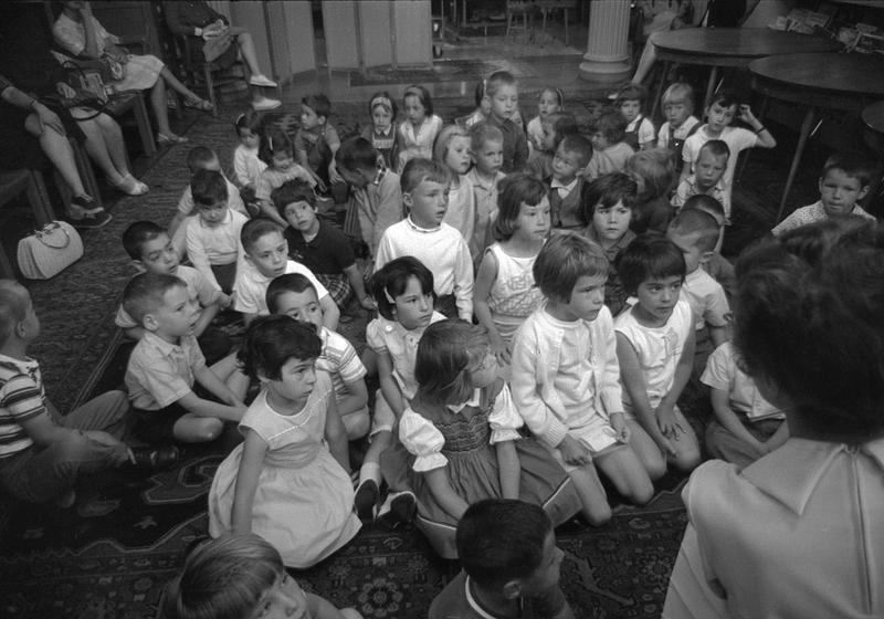 Story hour, Millicent Library, Fairhaven - Digital Commonwealth