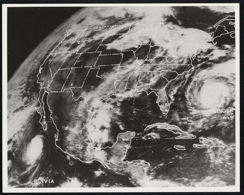 Washington-U.S. Cloud coverage showing tropical storms Ginger and ...