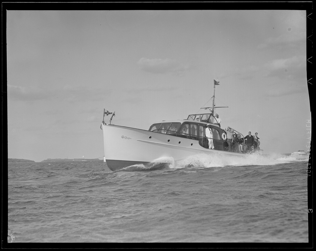 Ferguson's boat - Digital Commonwealth