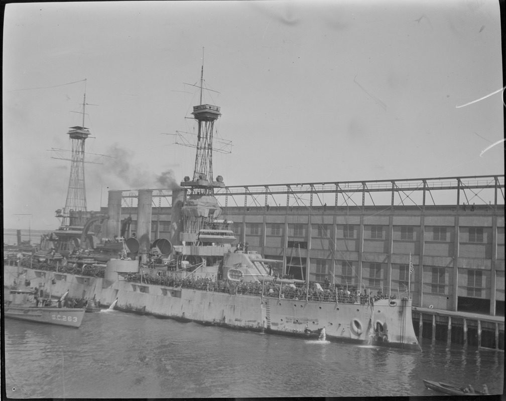 U.S. Navy ship coming into dry dock at Navy Yard - Digital Commonwealth