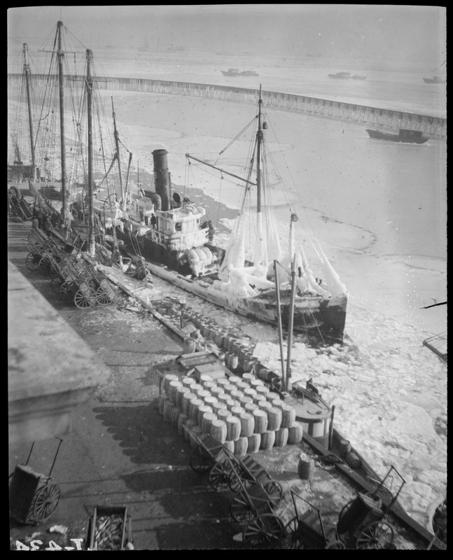Waterfront: South Boston fish pier - Digital Commonwealth