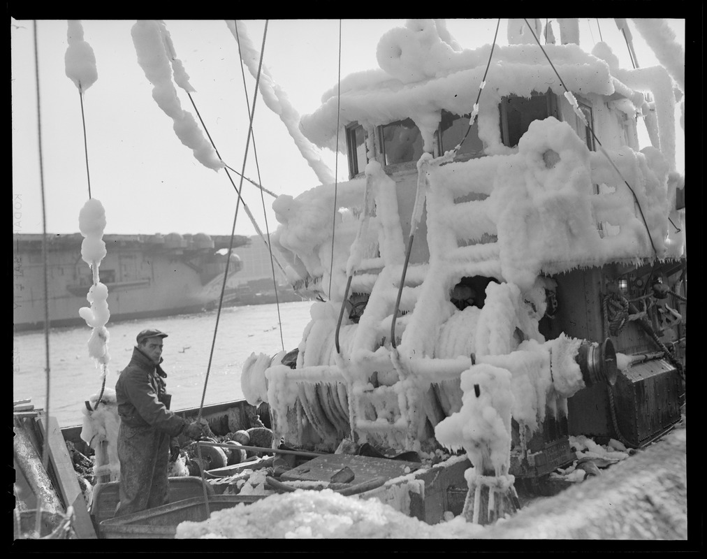 Ice-covered fishing trawler Lucky Star - Digital Commonwealth