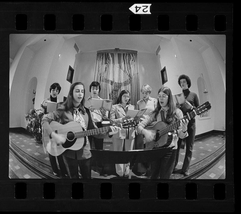 Christian folk singers, Boston - Digital Commonwealth