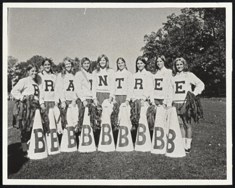 Braintree High cheerleaders Susan Oberg, Susan Kormann, Lexi Parker ...