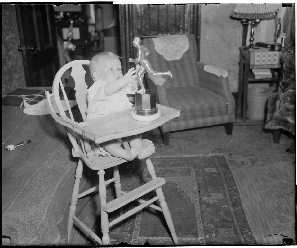 Clarence DeMar and family - Keene, N.H. - Digital Commonwealth