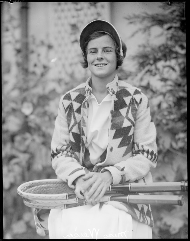 Tennis star Dorothy Weisel of Sacramento at Longwood - Digital Commonwealth