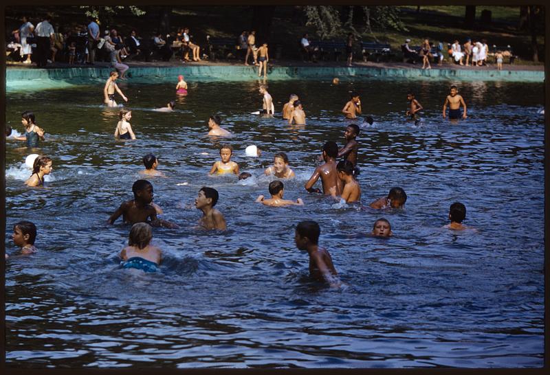 Children playing in Frog Pond, Boston Common - Digital Commonwealth