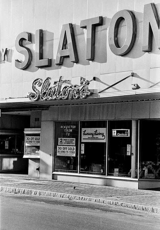 Slaton's Broadway - Digital Commonwealth