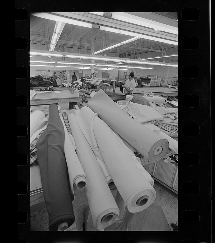 Garment center workers, Kneeland Street, Boston - Digital Commonwealth