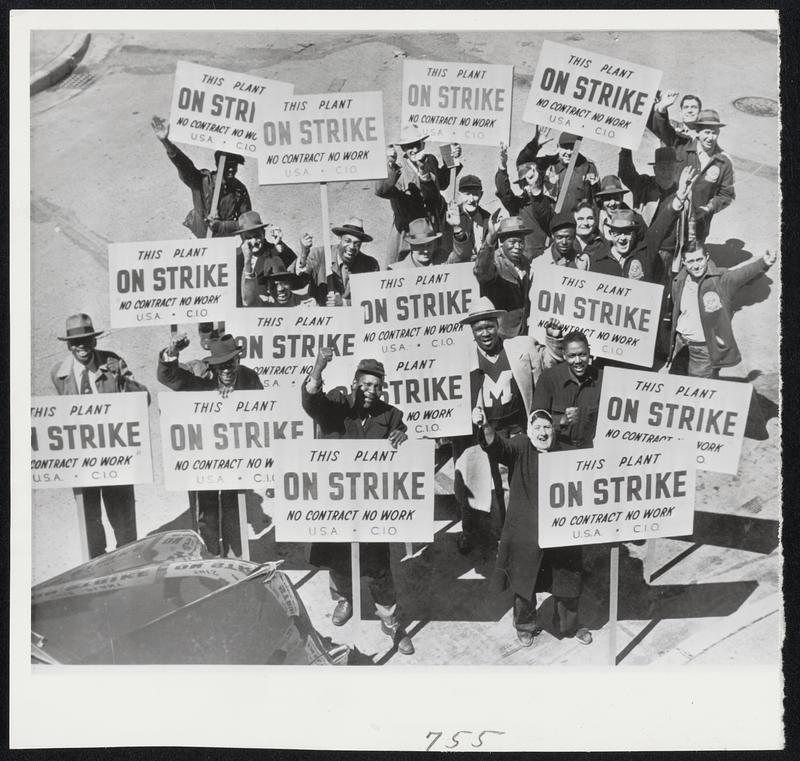 Pickets Ready for Strike - Steel workers gather outside CIO union ...