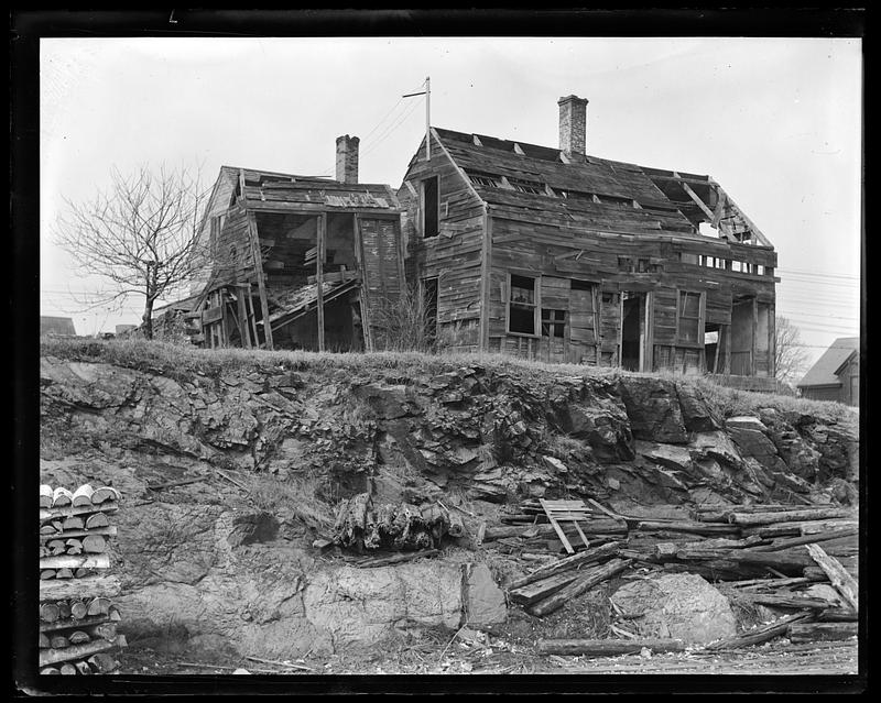 Dilapidated building - Digital Commonwealth